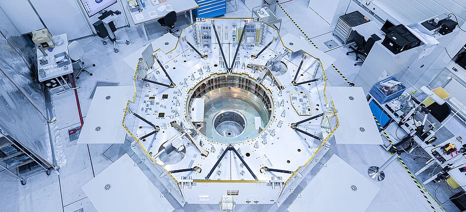 André Wall steps down as CEO of RUAG International and Beyond Gravity | News ...